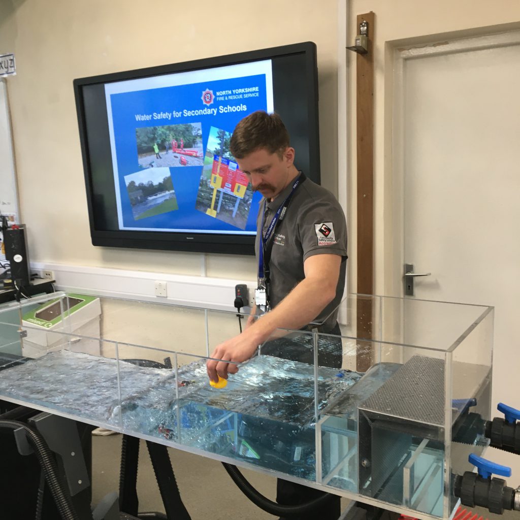 Water safety demonstration flume : JBA Trust
