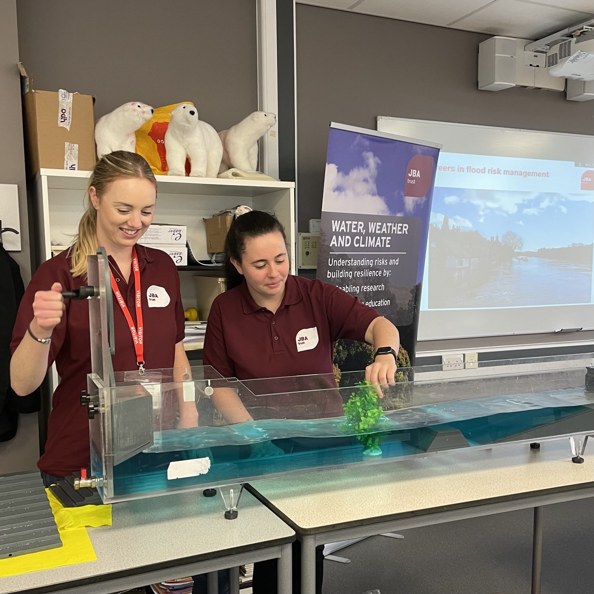 Learning about coastal flood risk management and careers : JBA Trust